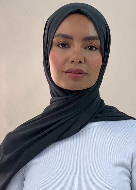 Carbon Crepe Hijab | Modest Hijabs | Aab Modest Wear – Aab INT